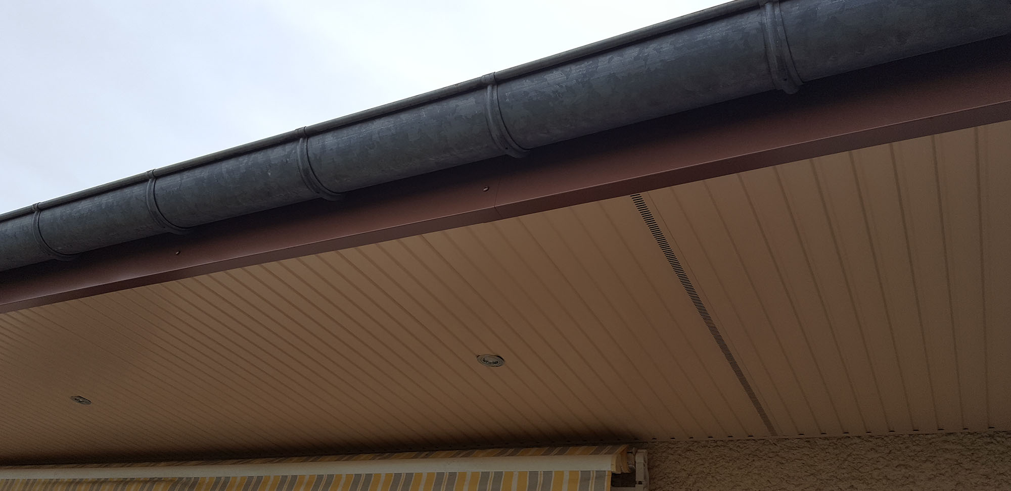 Avenir-murs et toitures : Traitement de toiture / Isolation - Tuilex